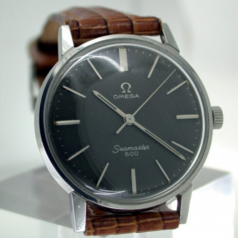 Omega 135.011 - Corr Vintage Watches