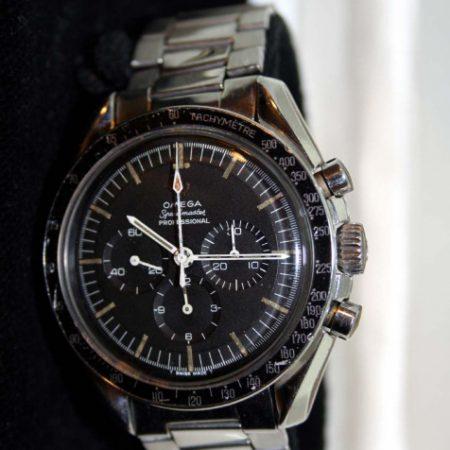 1965 Speedmaster Professional Moonwatch Ref.105.012 Worn by Neil ...
