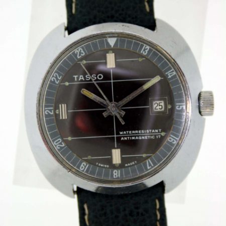 Vintage 1970s Large Cased Classic 70s Sports Model with 24hr Outer Dial ...