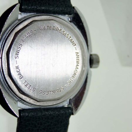 Vintage 1970s Large Cased Classic 70s Sports Model with 24hr Outer Dial ...